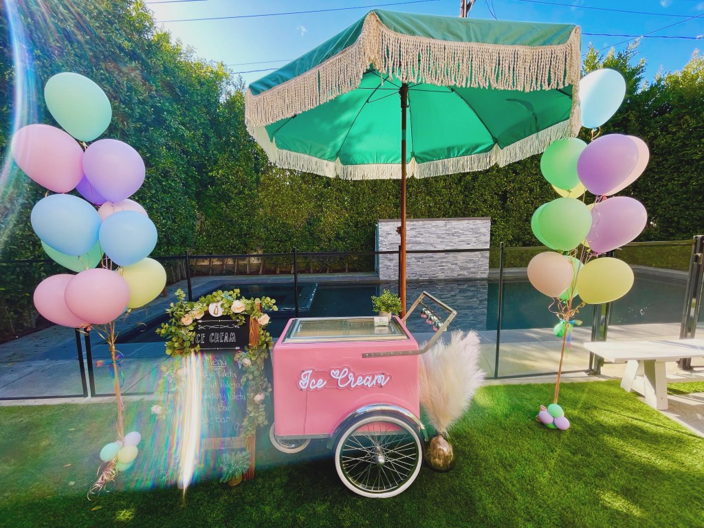 Ice Cream Cart Rental & Catering – Albert's Mobile Ice Cream